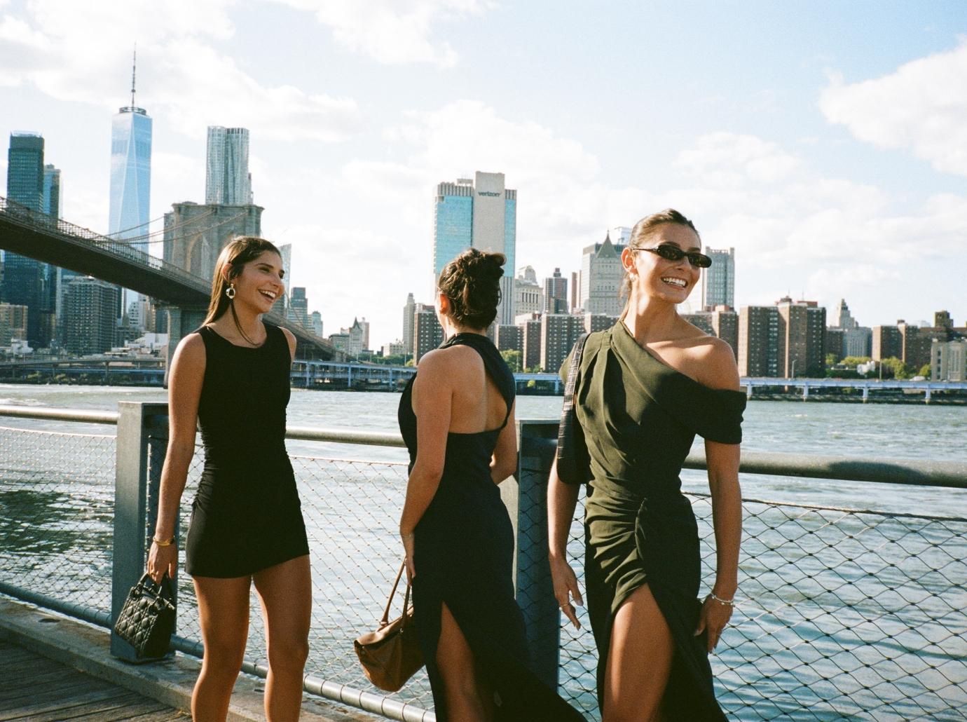 Pitman Sisters Hasley, Hope & Halle Praise 'Icon' Paris Hilton