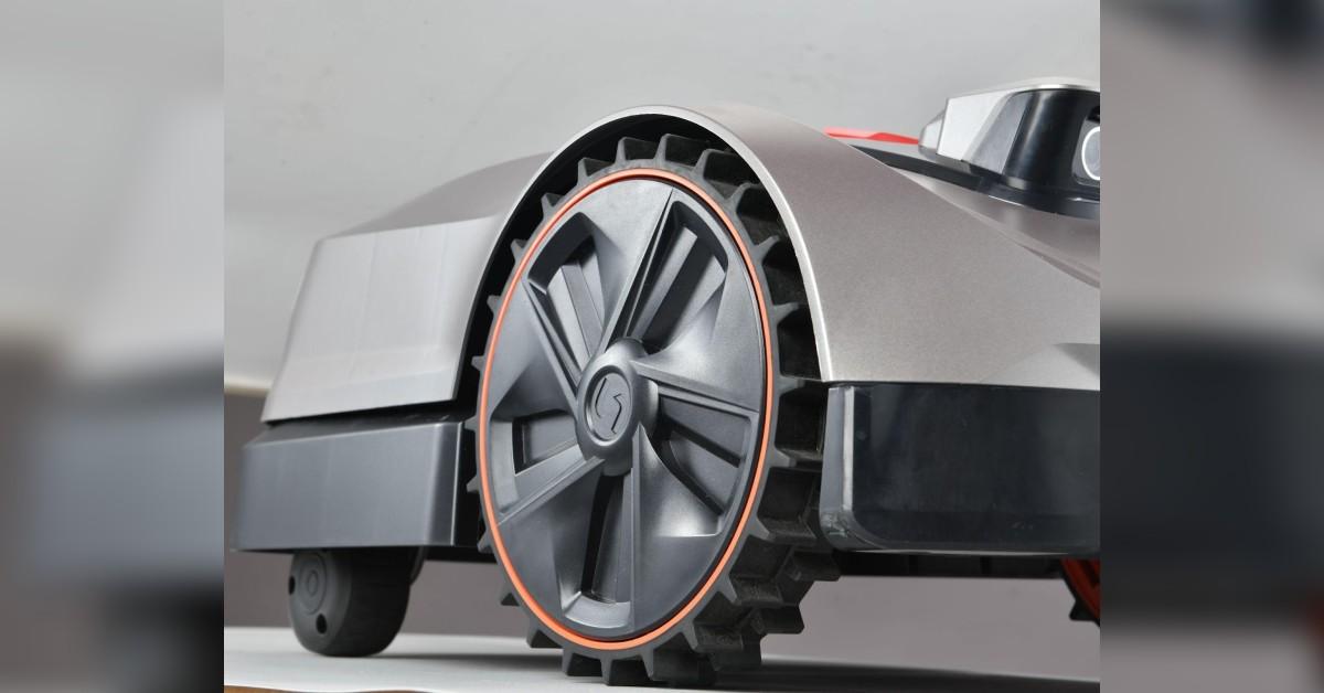 Sunseeker X3 Plus Launches: A New Chapter For Smart, Stylish Lawn Care