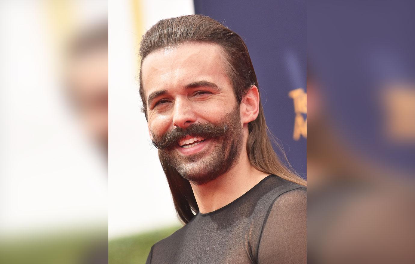 10 Gender-Fluid Or Non-Binary Celebs: Sam Smith, Courtney Stodden