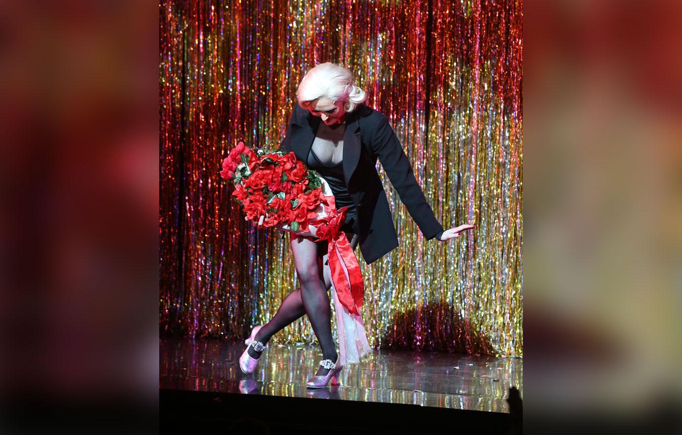 Photos: Erika Jayne On Opening Night Of ‘Chicago The Musical’