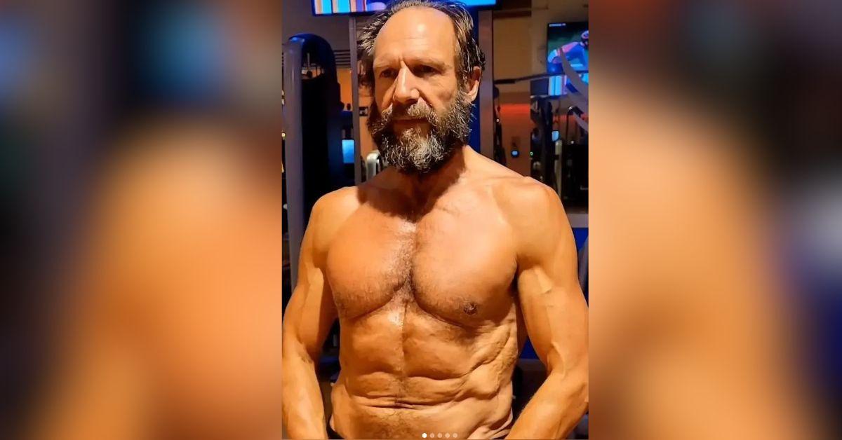 Ralph Fiennes Shows Off Ripped Body For ‘The Return’