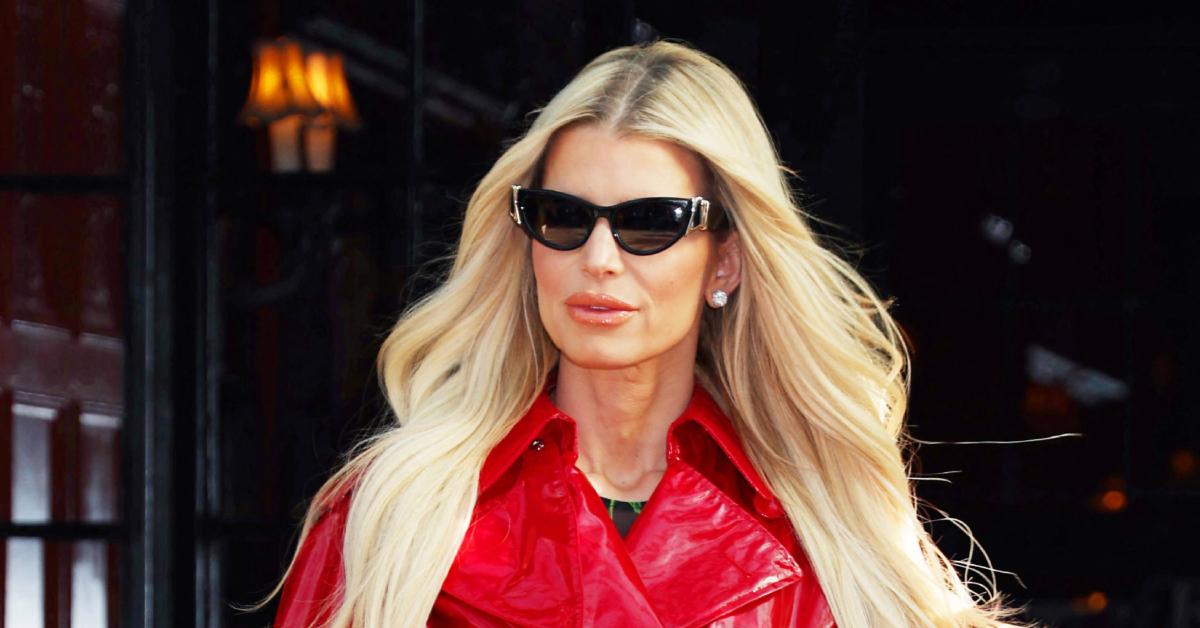 Jessica Simpson Says She Hasn't Drank Alcohol Since October 2017