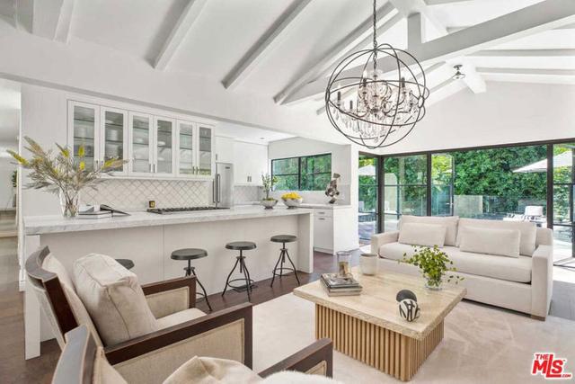 Rob Lowe Buys New Home In Beverly Hills: See Photos