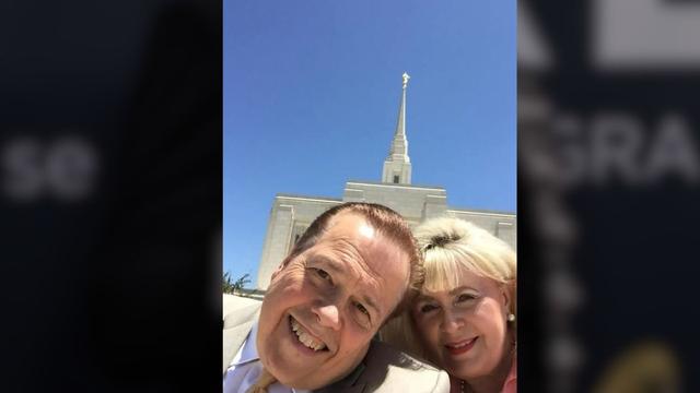 Alan Osmond & Wife Smile In Final Photo Before His Sad Death At Age 76