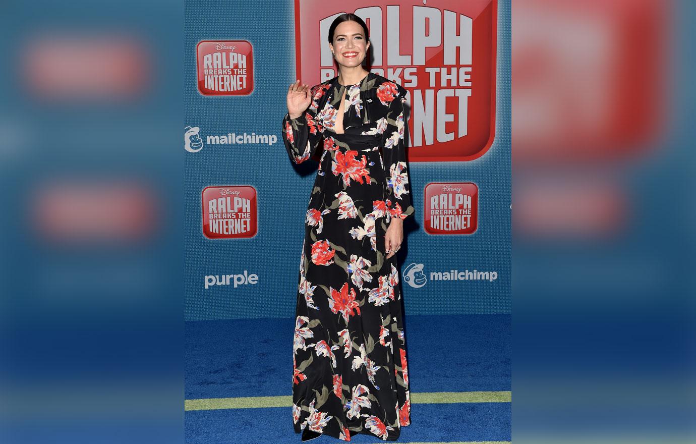 'Ralph Breaks The Internet' Premiere: Mandy Moore, Sarah Silverman And More