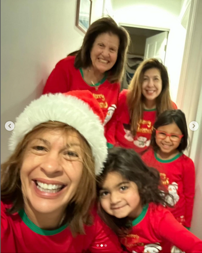 Hoda Kotb Celebrates Christmas With 2 Daughters: See Photos