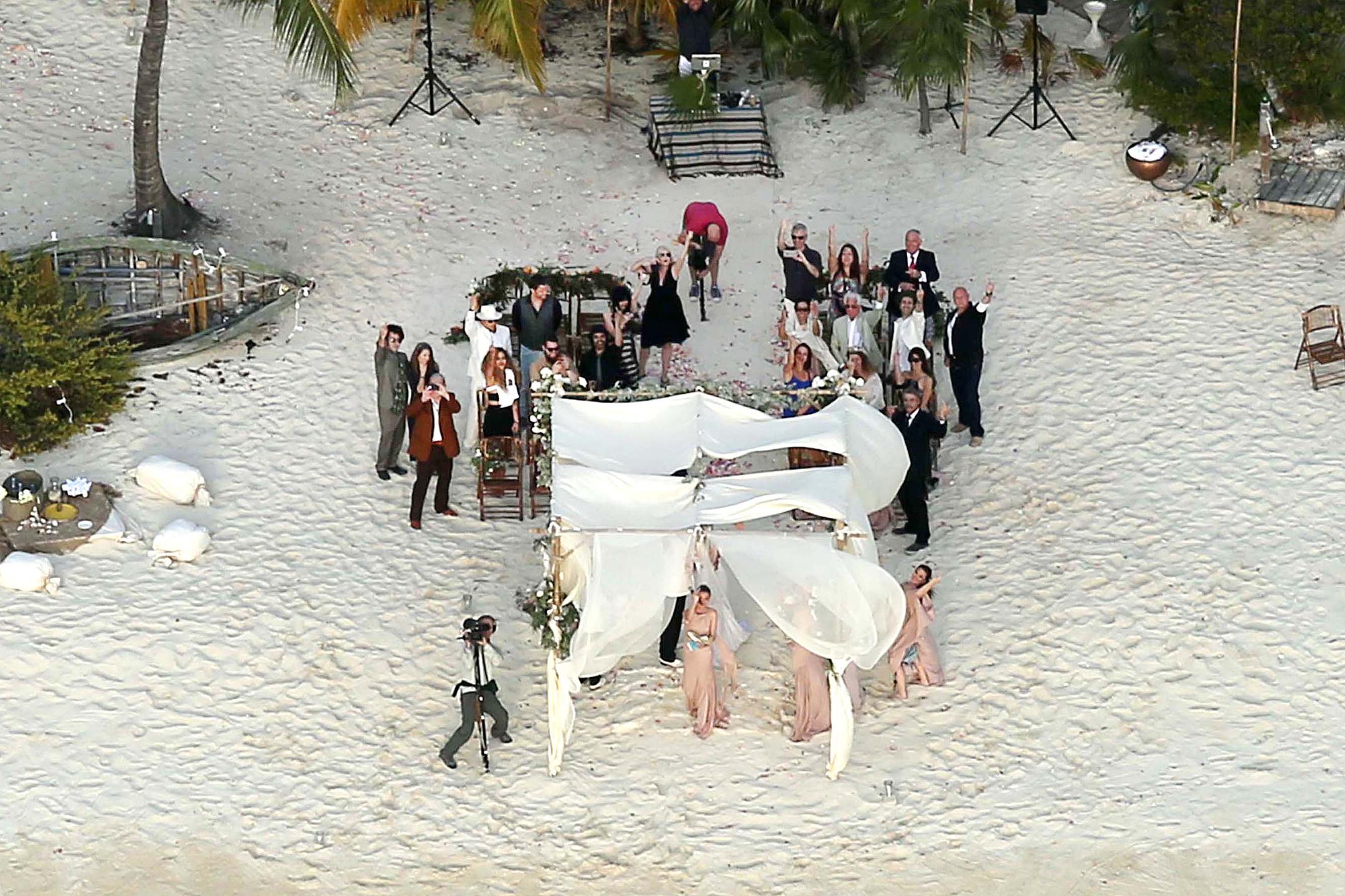 Ok Exclusive Johnny Depp Refused To Sign A Prenup—see Photos From His Wedding To Amber Heard