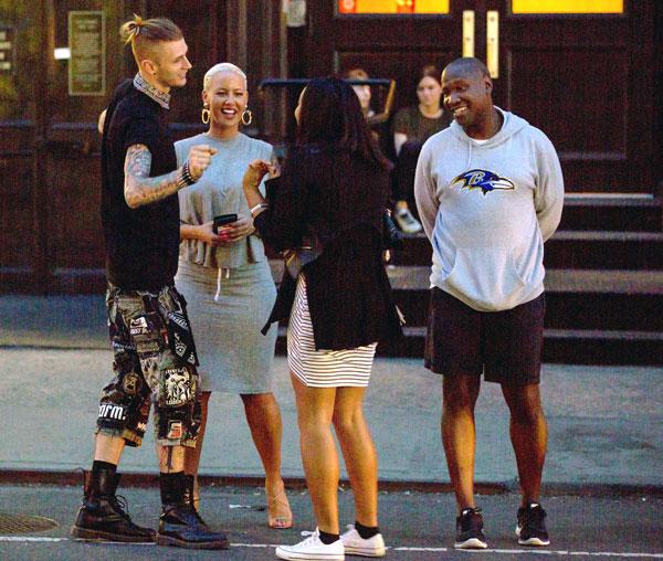 Amber Rose And Machine Gun Kelly Have A Date Night In NYC On Mother's Day!