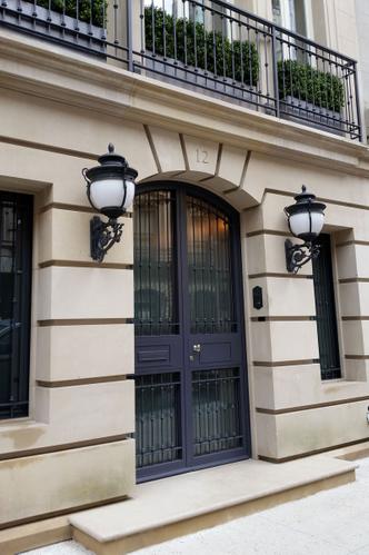 Kelly Ripa’s Upper East Side Home Is Beyond Gorgeous!