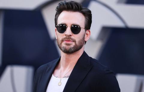 Jana Kramer: Chris Evans Ghosted Me After Asparagus Pee