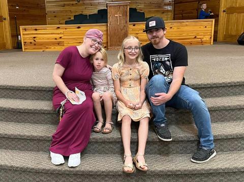 Anna 'Chickadee' Cardwell's Kids Graduate As She Battles Cancer: Photo