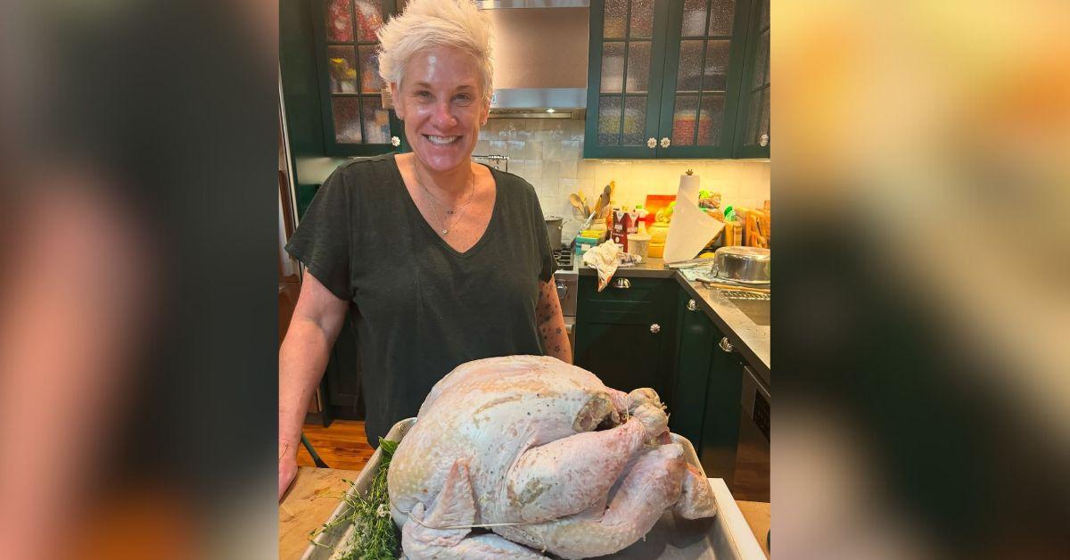Food Network Star Anne Burrell All Smiles In Final Post Before Death