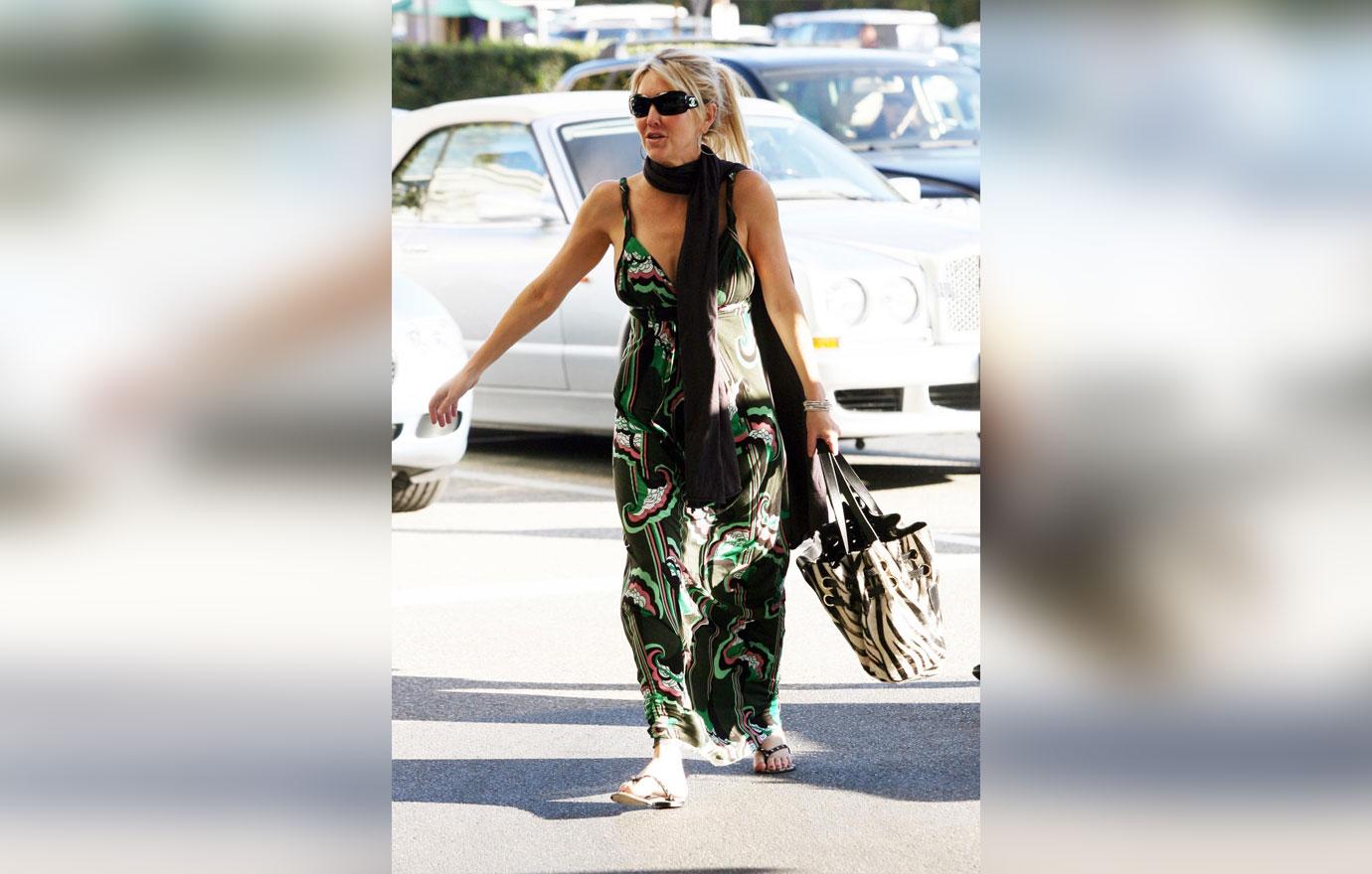 Cops Search Heather Locklear’s Home For Gun As She Enters Rehab