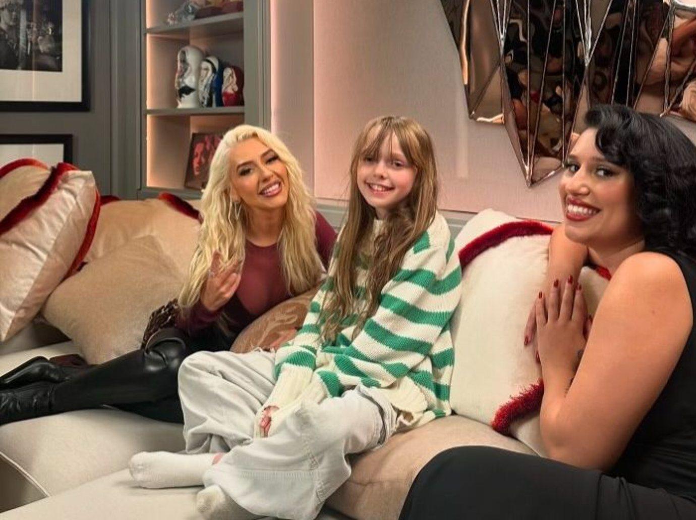 Christina Aguilera Shares Rare Photos Of Her 2 Kids & Her Slim Body