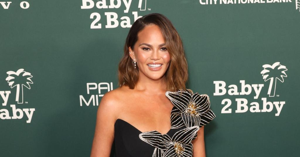 Chrissy Teigen Laughs Off Her Wardrobe Malfunction At Gala: Photo