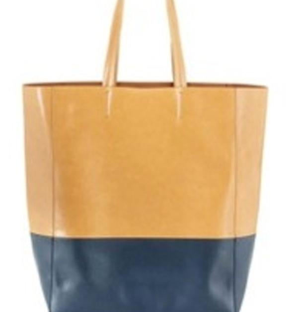 Trend Alert: Reese Witherspoon's New Love Is Her Sorial Tote That's ...