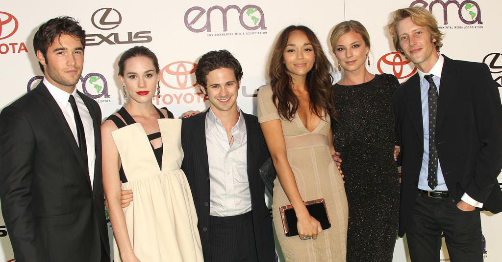 This 'Revenge' Cast Reunion Has Fans Freaking Out