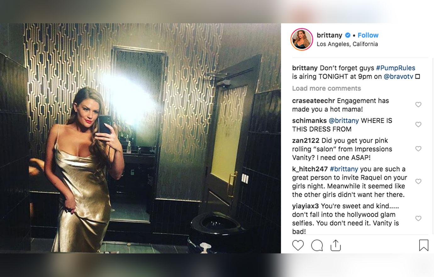 Naughty Or Nice — 15 Of The Sexiest Celebrity Holiday Selfies Of 2018