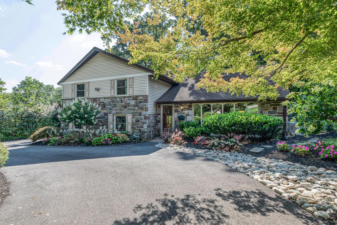 NBA Legend Kobe Bryant's Childhood Home Is Up For Sale - Look Inside