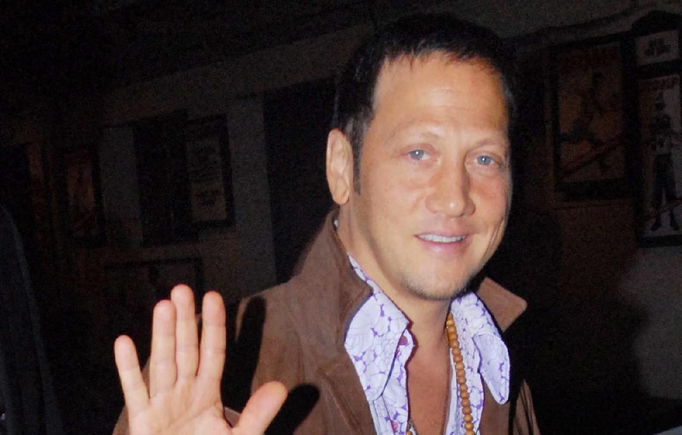 'Blacklisted' Rob Schneider Declares He's 'Voting For Donald Trump'
