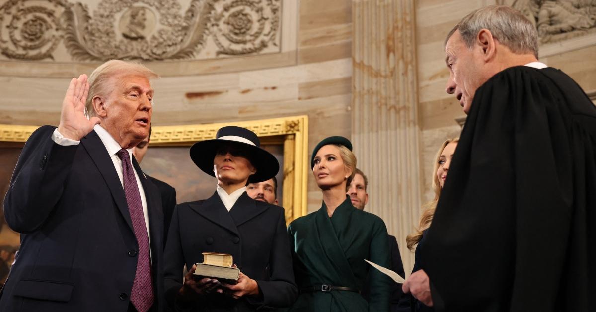 Mark Zuckerberg Stares At Lauren Sanchez's Chest At Trump Inauguration