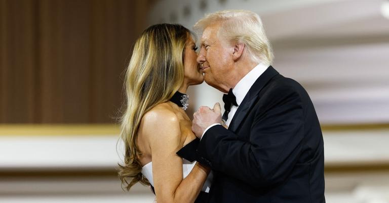 Donald & Melania Trump Had 'Awkward' Dance At Inauguration Ball: Photos