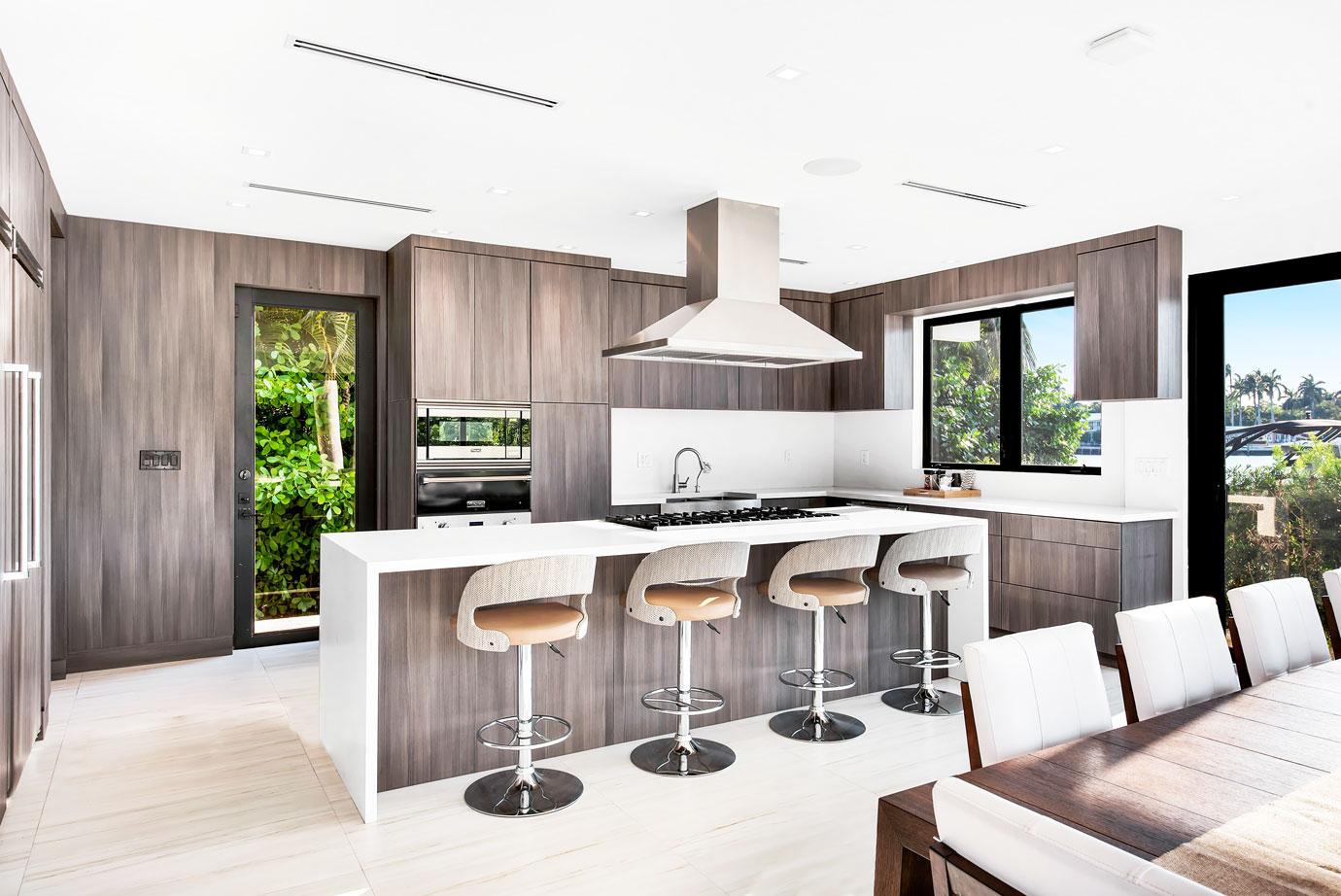 Inside Jennifer Lopez And Ben Afflecks 18 Million Miami Rental Photos 9732