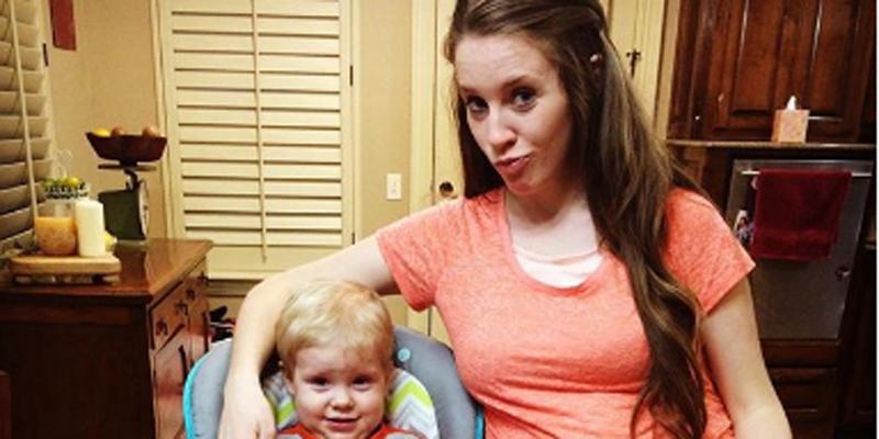 Jill Duggar Continues To Flaunt Her New Tattoo & Nose Piercing
