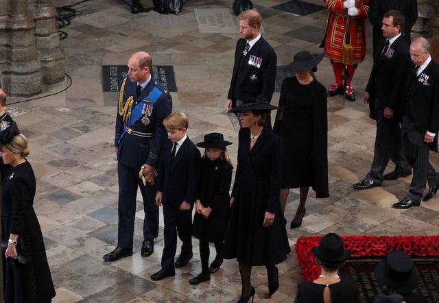 Kate Middleton, Meghan Markle Arrive At Queen's Funeral Together