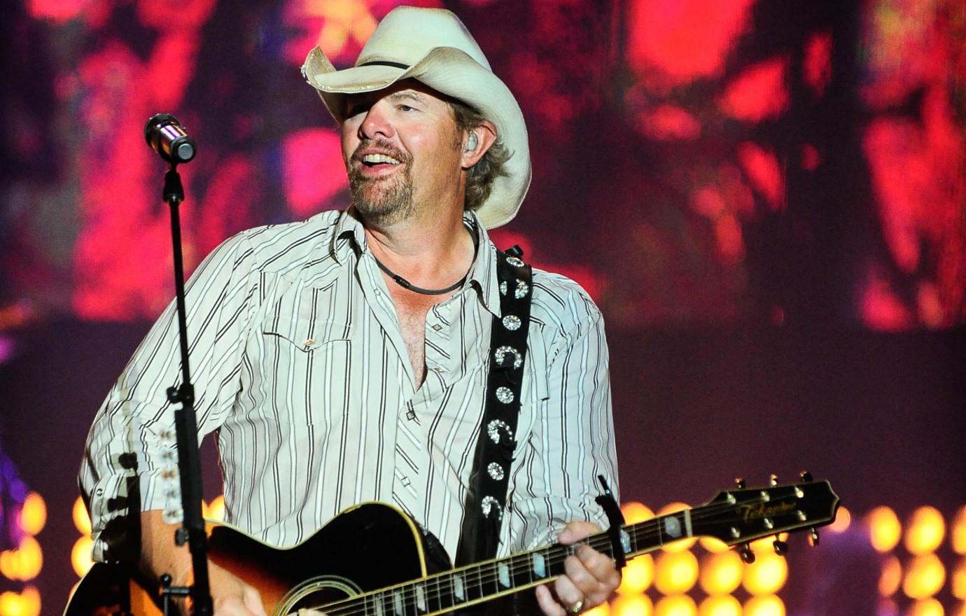 Jason Aldean Praised Toby Keith For 'Always' Speaking His Mind