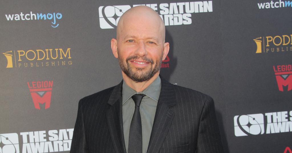 Jon Cryer: Charlie Sheen Would Be 'A Better President' Than Donald Trump