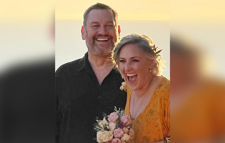 Ricki Lake Marries Ross Burningham: Photo