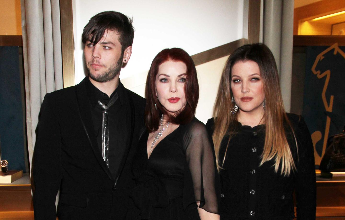 Grave Of Lisa Marie Presley's Son Benjamin Keough Had To Be 'Slightly ...