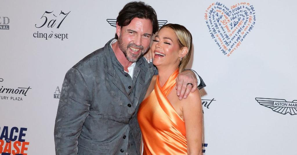 Denise Richards' Ex Aaron Phypers Grins After $200K Bail