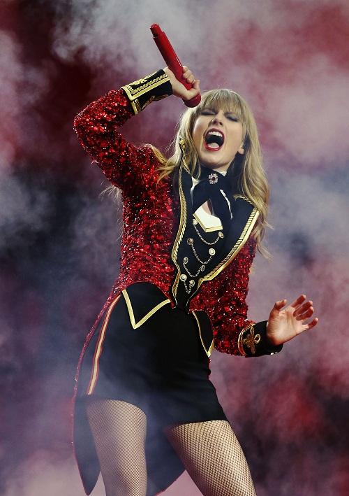 Happy 23rd Birthday, Taylor Swift! Our Favorite Swifty Lyrics, Complete ...