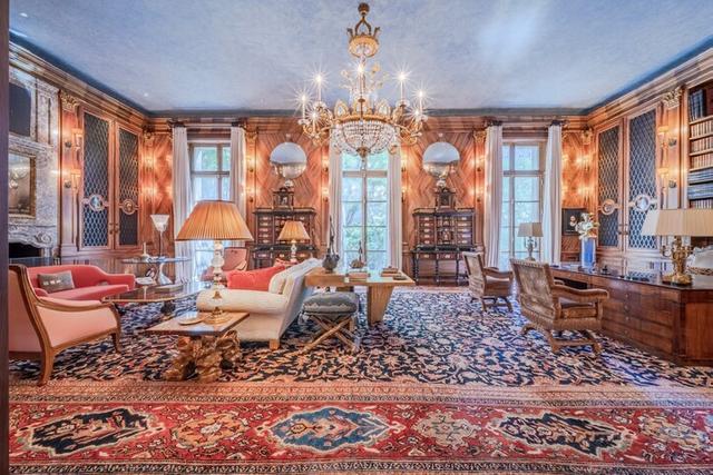 Jeffrey Epstein’s New York City Townhouse To Sell For $50 Million