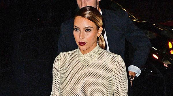 Star Bodies: Kim Kardashian Shows Off Her Figure In a Body-Hugging ...