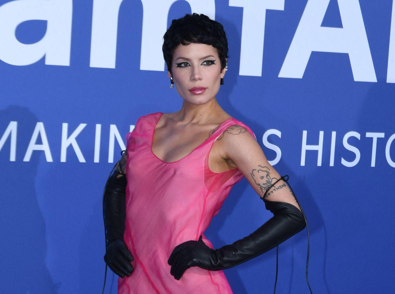 Halsey Reveals She Almost Died From Lupus, Attacks Fans For Hate