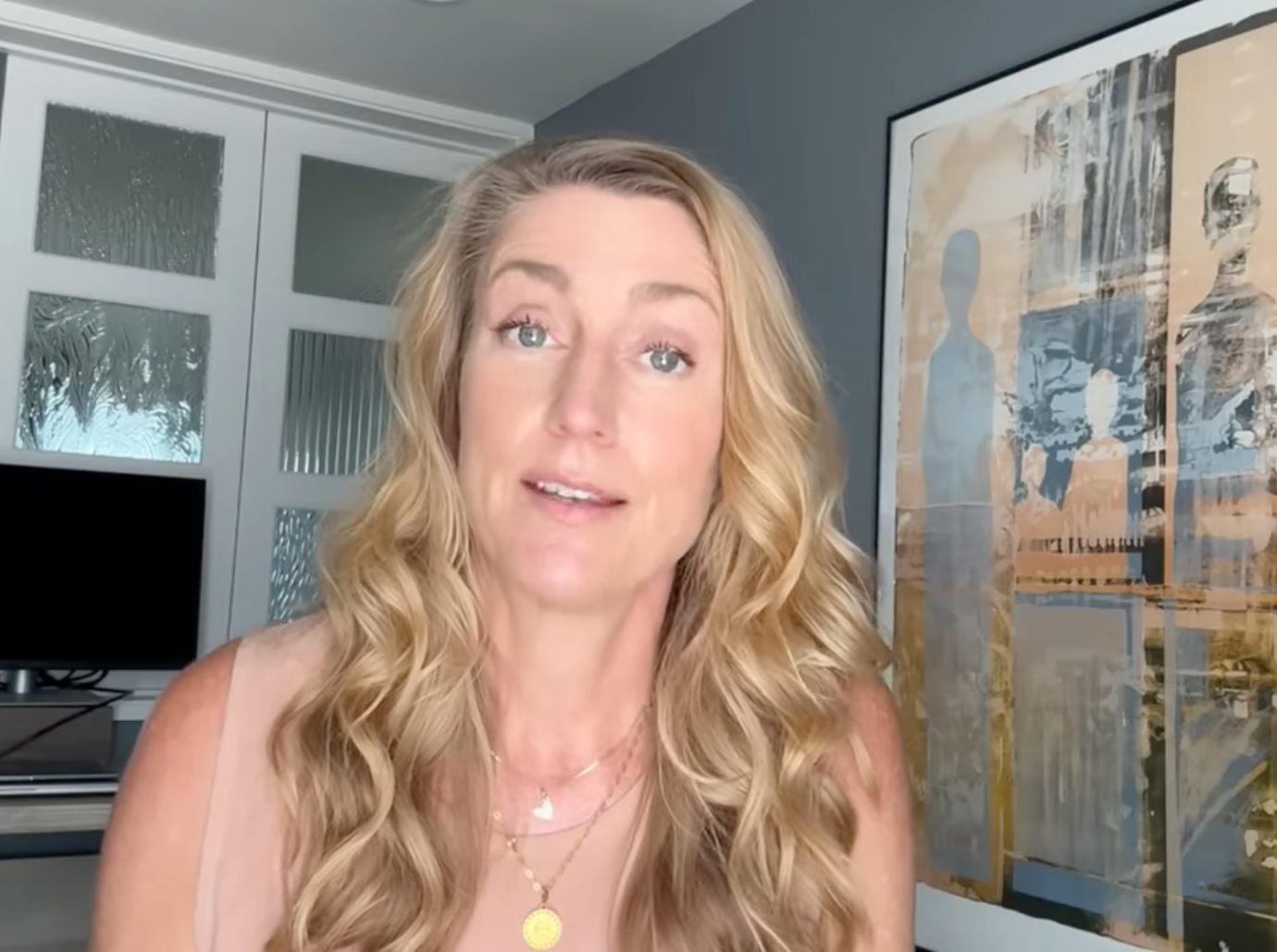 Blake Lively Hasn't Apologized To Reporter For 'Little Bump' Comment