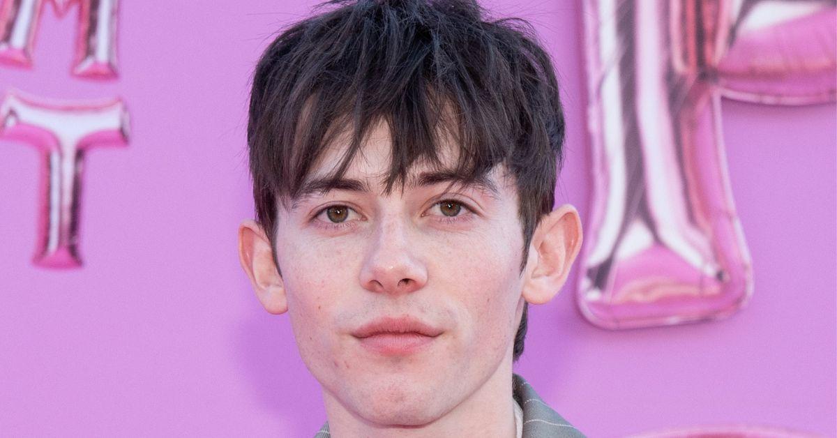 Sabrina Carpenter’s Dating History: Barry Keoghan, Shawn Mendes