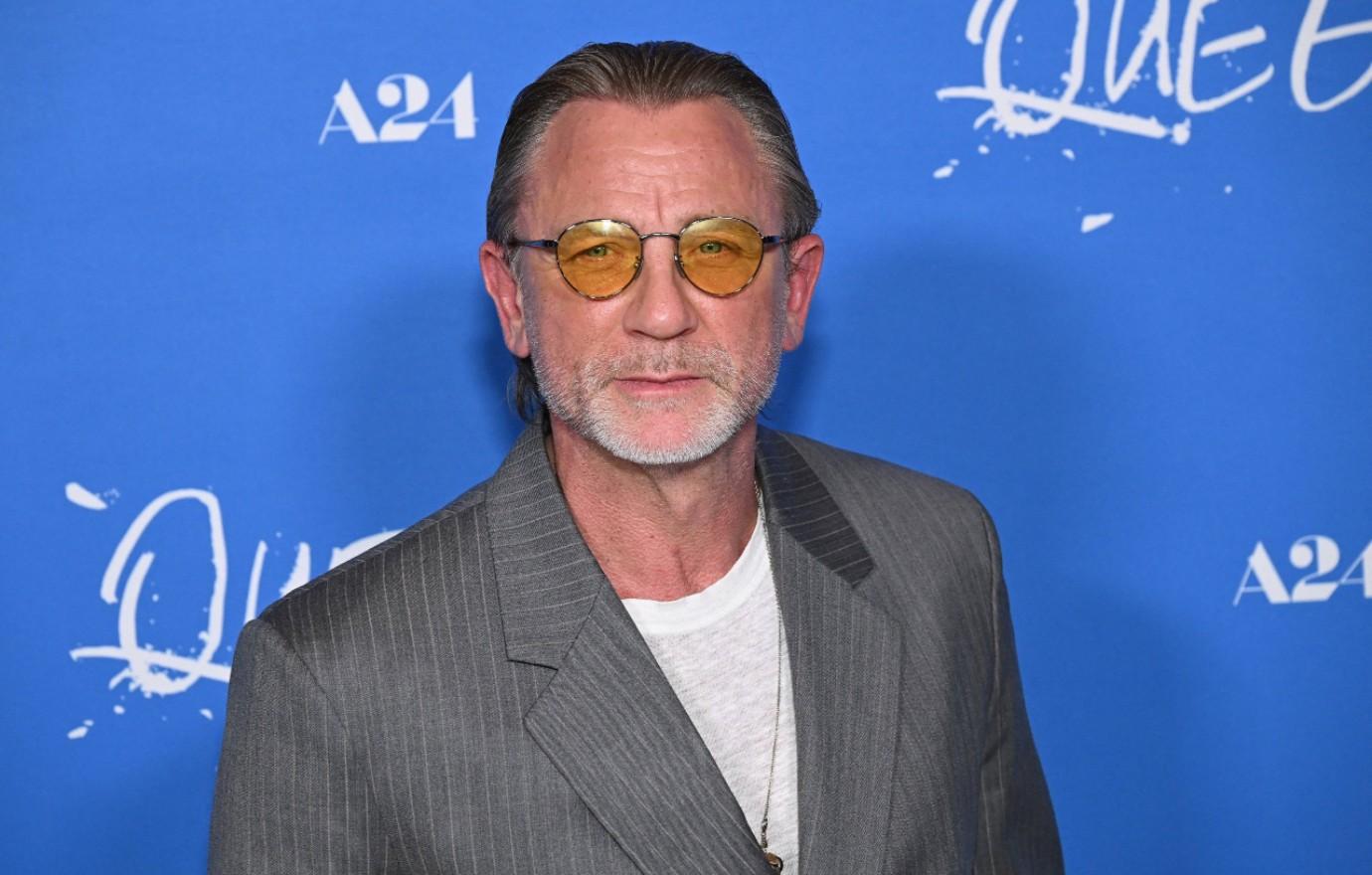 Daniel Craig Scolds Stephen Colbert For Mispronouncing His Name