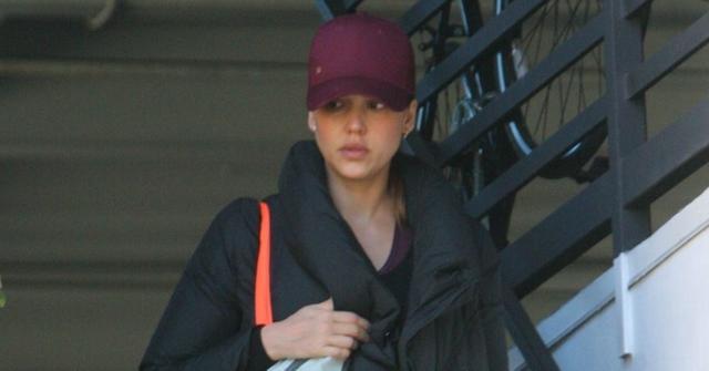 Jessica Alba Shows Off Her Post-Baby Body As She Heads To The Gym