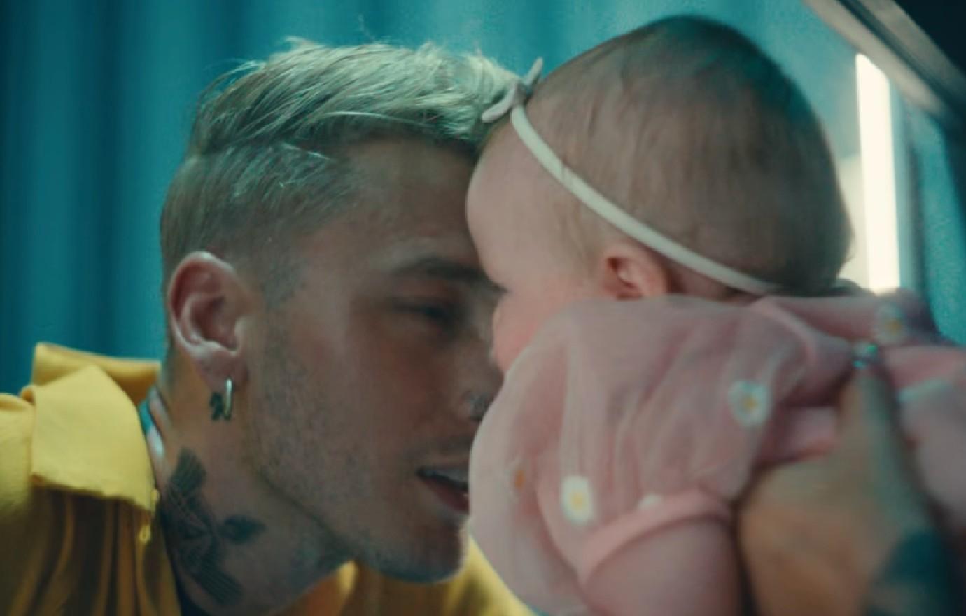 Is Megan Fox Pregnant? Star Seen With Bump In MGK's New Music Video