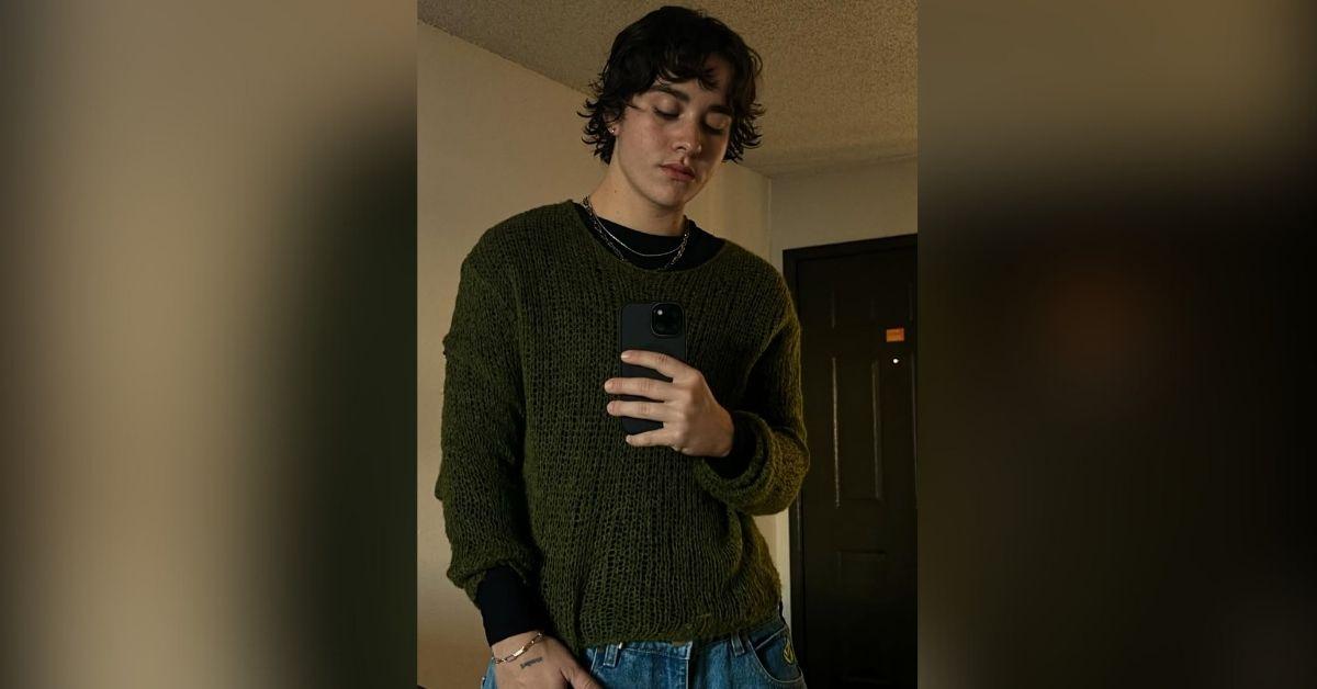 Anna Camp's Dating History: Skylar Astin, Jade Whipkey & More