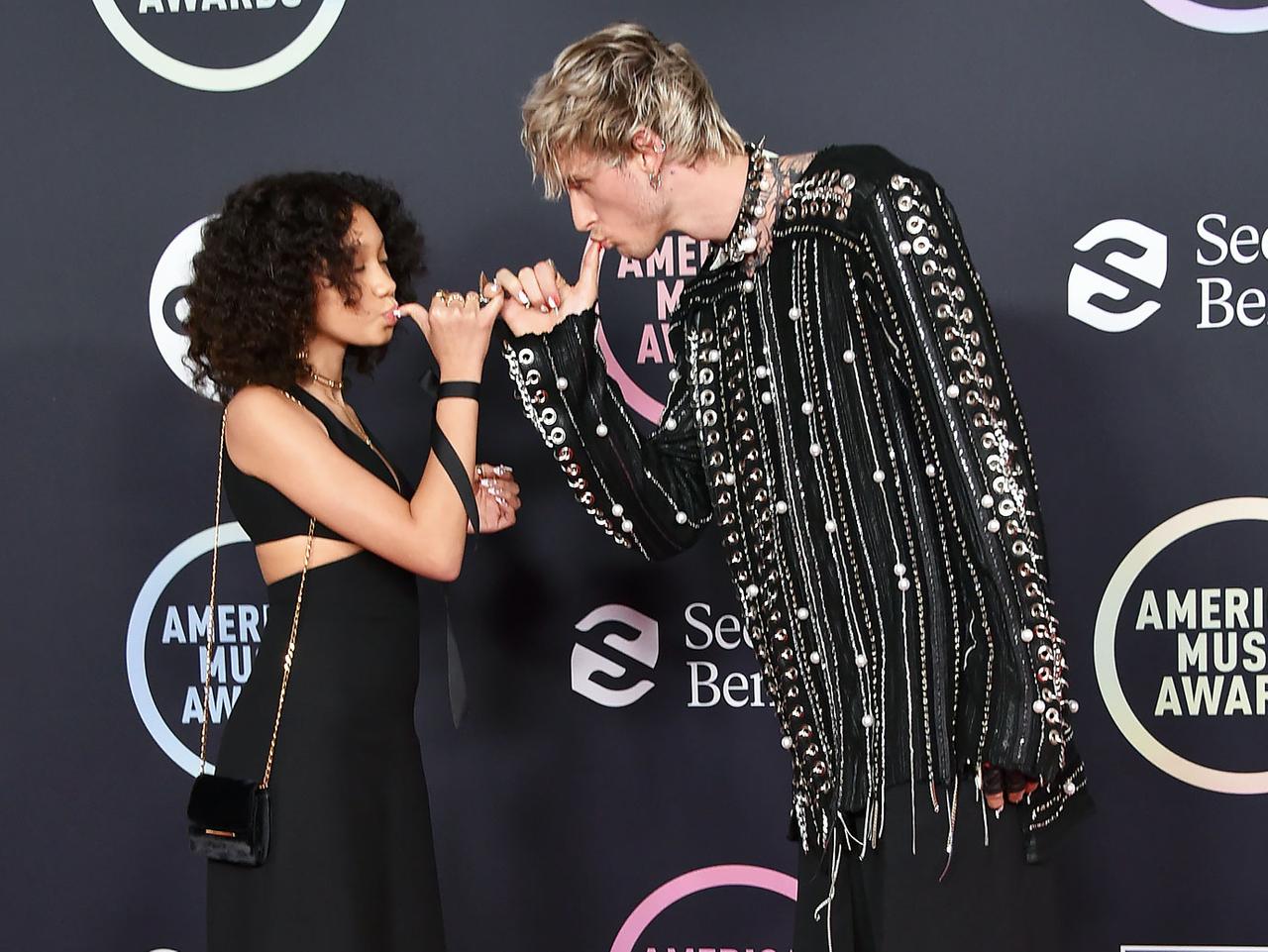 Machine Gun Kelly Attends 2021 AMAs With Daughter: Pics