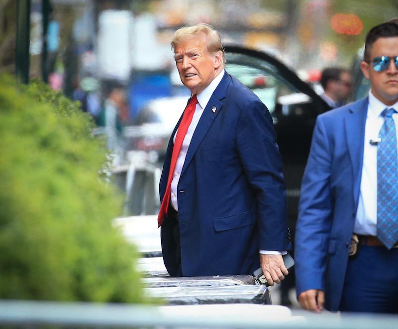 Donald Trump Accused Of Telling VP Hopefuls To Show Up To Court