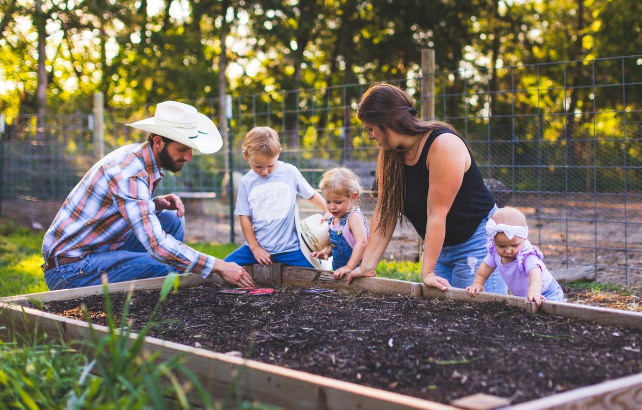 Noah Young Shows Us That Farming Is Trendy