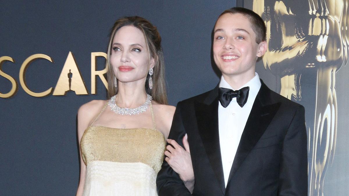 Angelina Jolie & Brad Pitt's Son Knox Curses During Graduation Speech