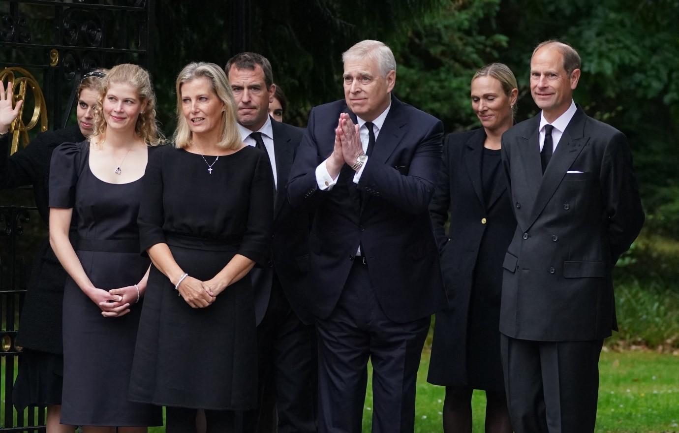 Princess Anne's Son Acts As Mediator Between Royal Cousins