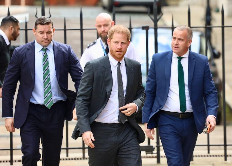 Prince Harry Seated 3 Rows Behind Kate Middleton & Prince William